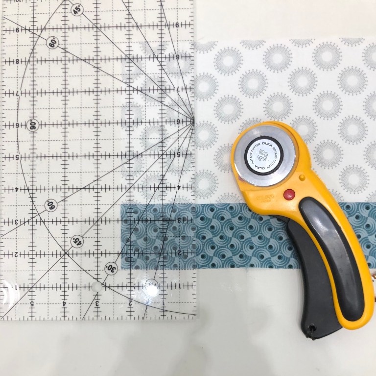 Journeys Month 1 – Uneven Chains | If These Threads Could Talk